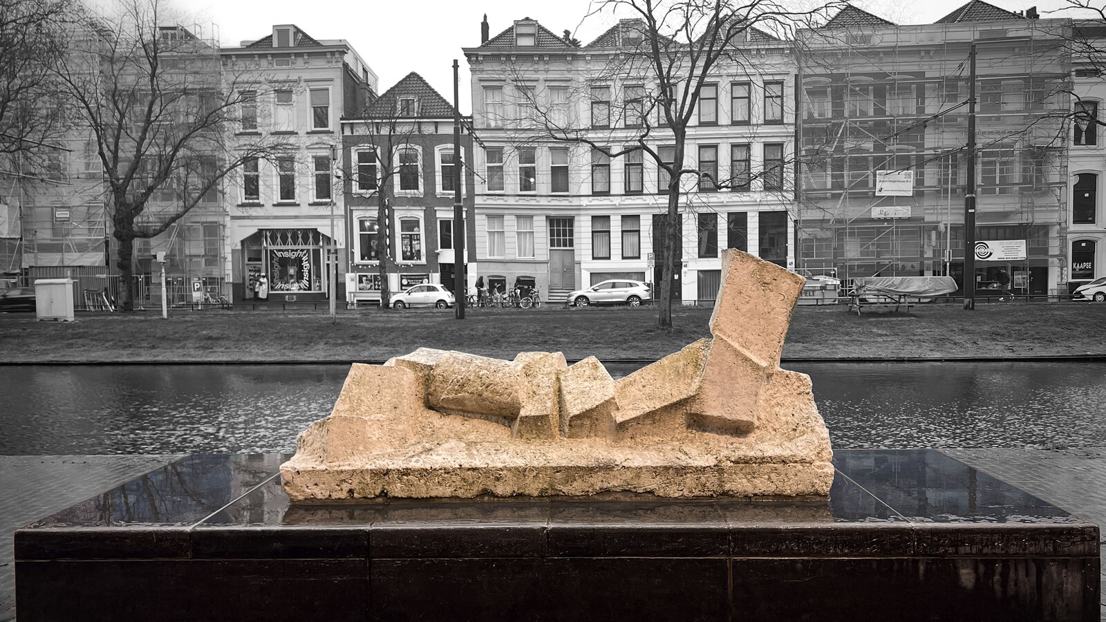 7 Sculptures from 7 great artists on the… | #RotterdamCentrum